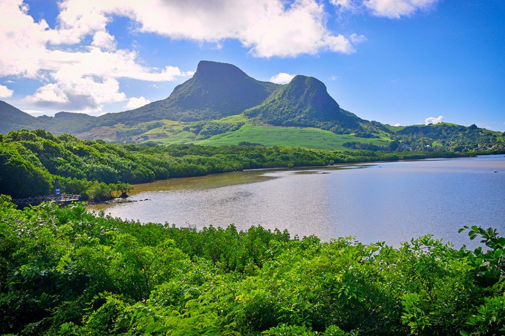 Hiking in Mauritius: five trails with stunning viewpoints | Atlas & Boots