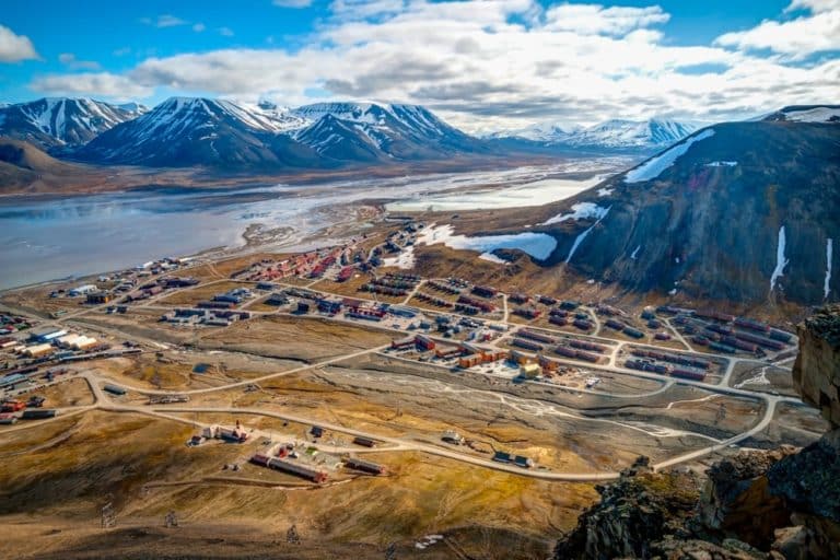 20 interesting facts about Svalbard | Atlas & Boots